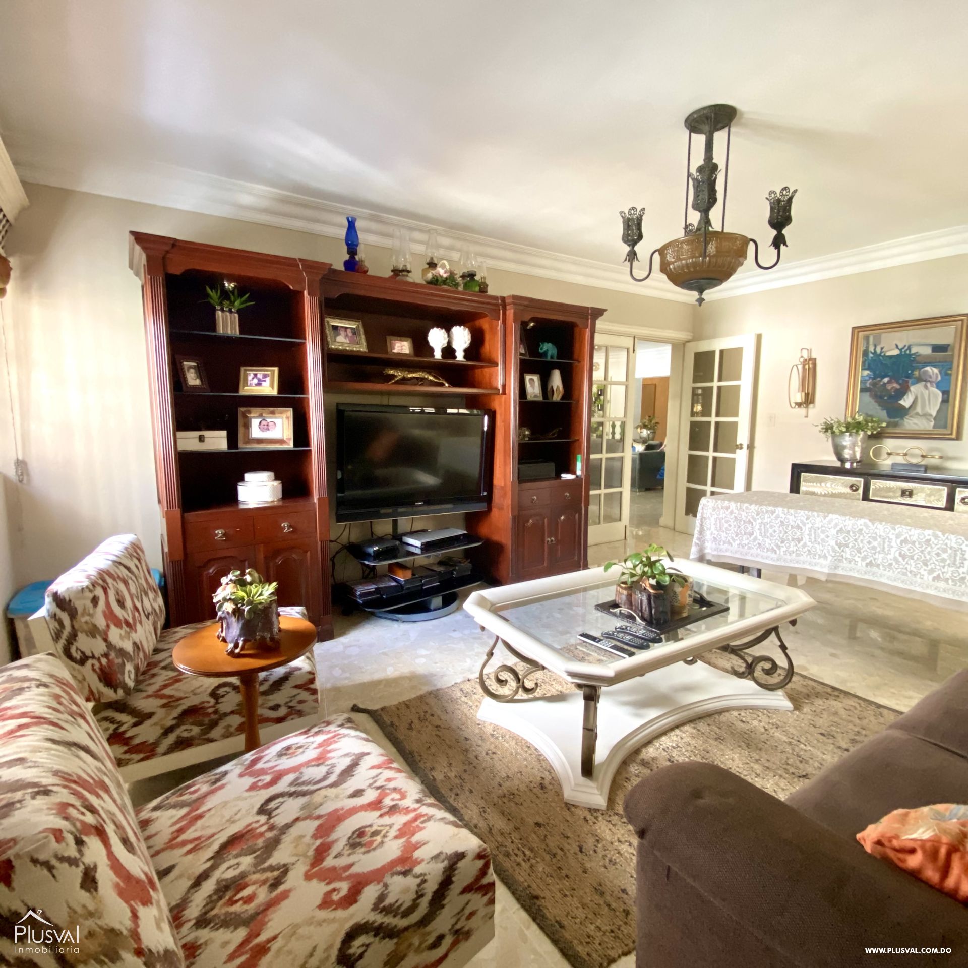 Apartamentos en Venta en Piantini | Plusval Inmobiliaria