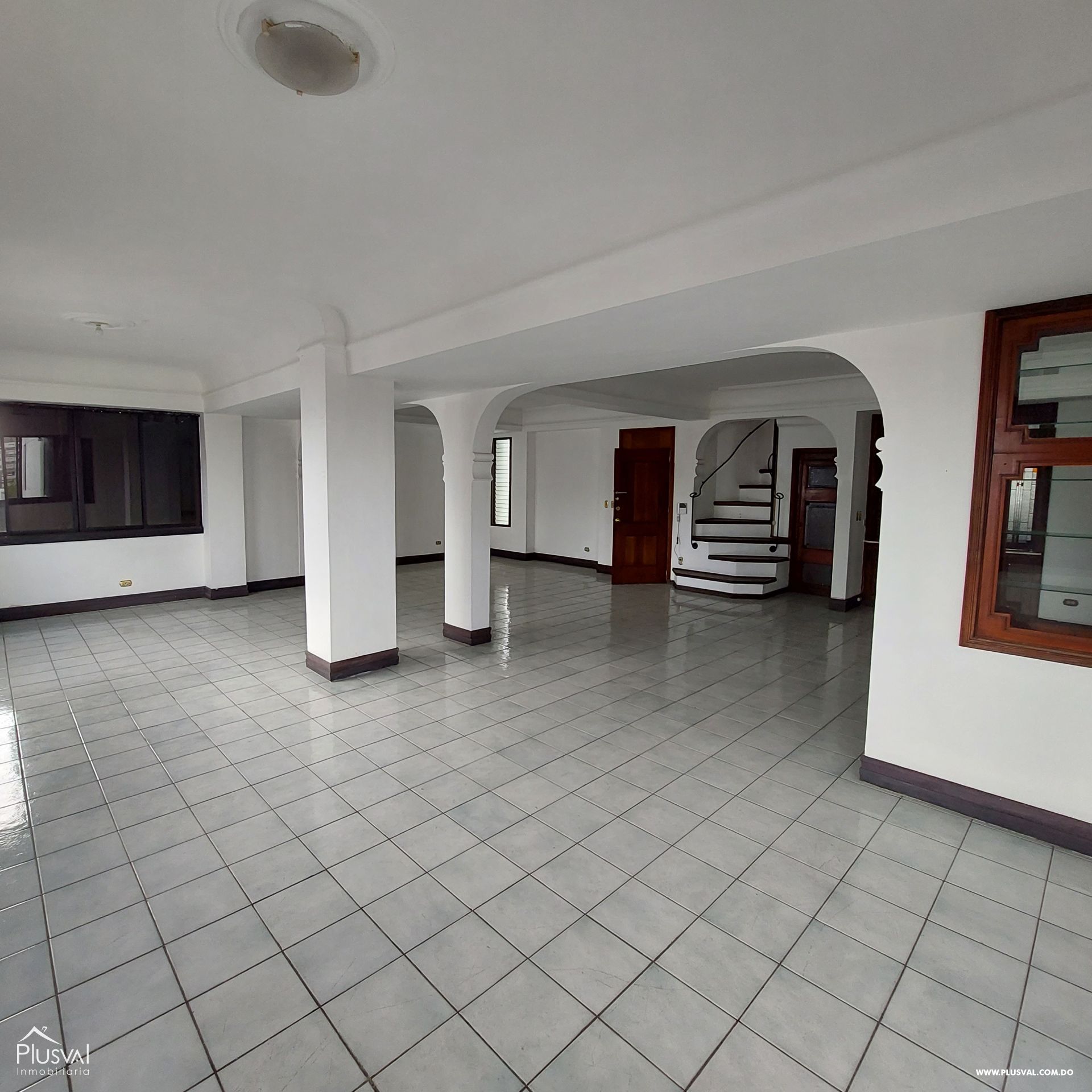 Apartamentos en Venta en Piantini | Plusval Inmobiliaria